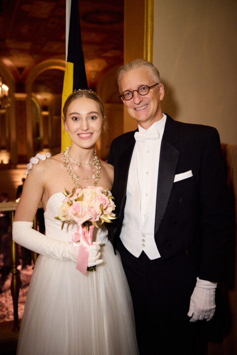 Sixty Eighth International Debutante Ball 2022 - Fairfield County Look
