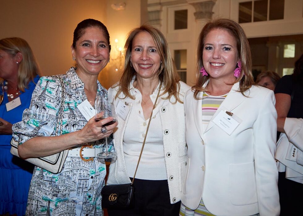 Houlihan Lawrence Top 200 Real Estate Agents - Fairfield County Look