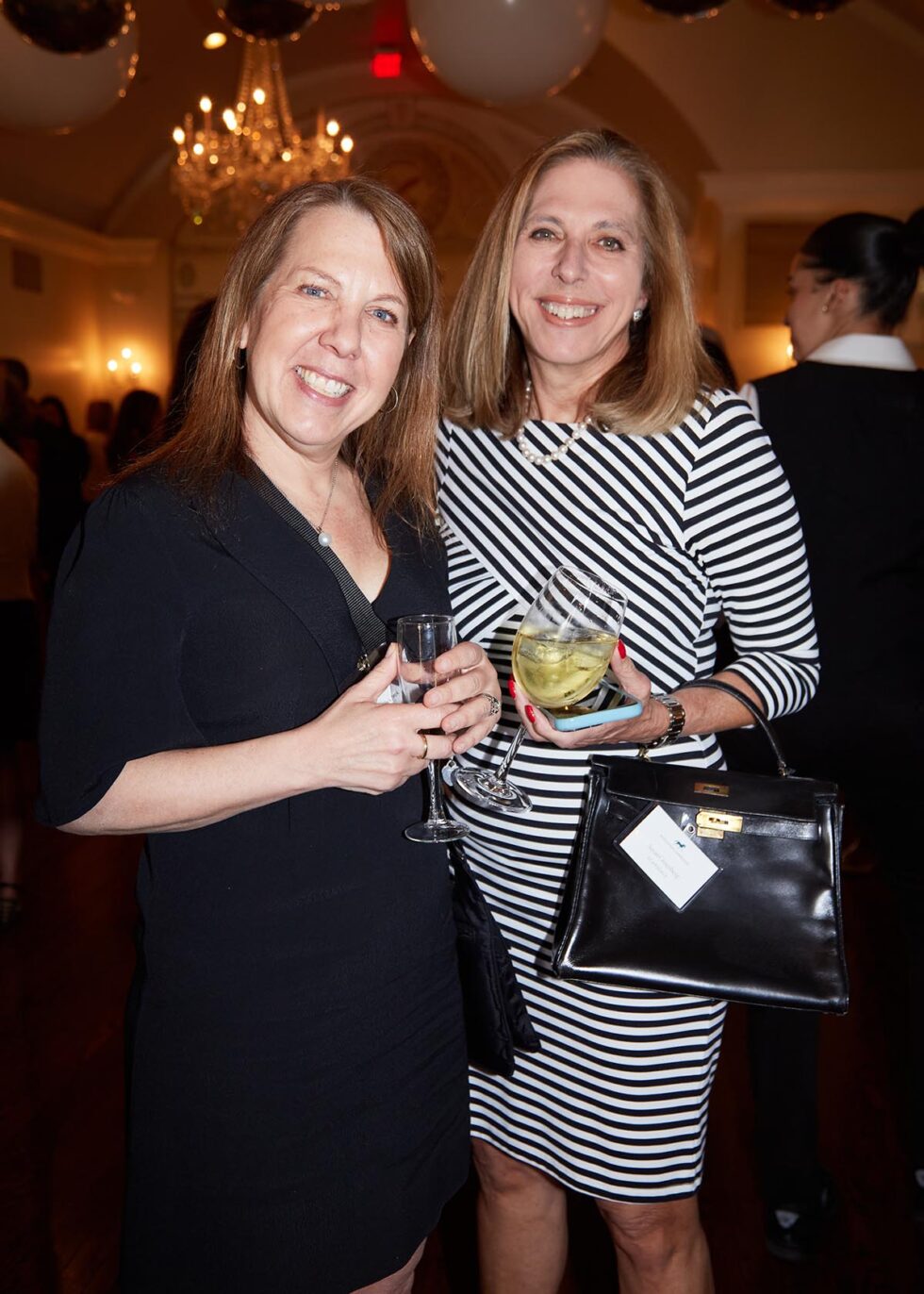 Houlihan Lawrence Top 200 Real Estate Agents - Fairfield County Look