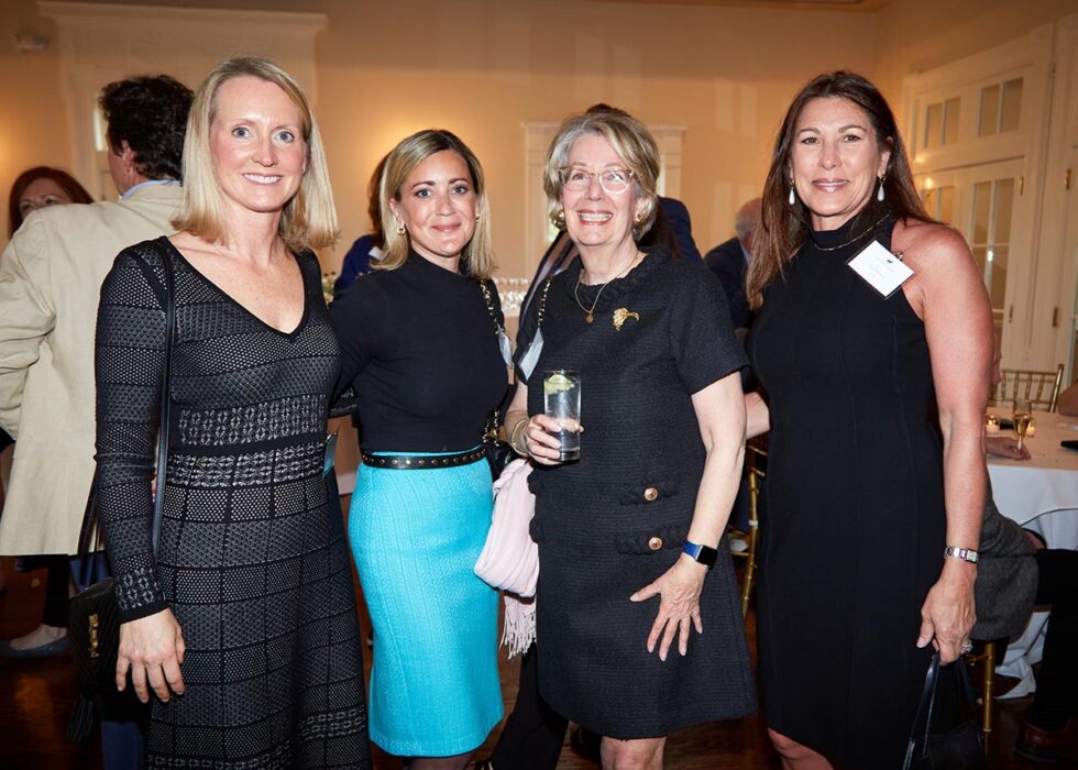 Houlihan Lawrence Top 200 Real Estate Agents - Fairfield County Look