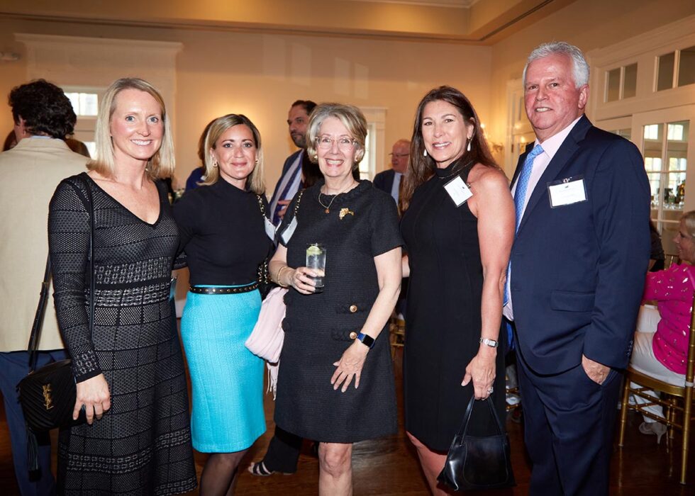 Houlihan Lawrence Top 200 Real Estate Agents - Fairfield County Look