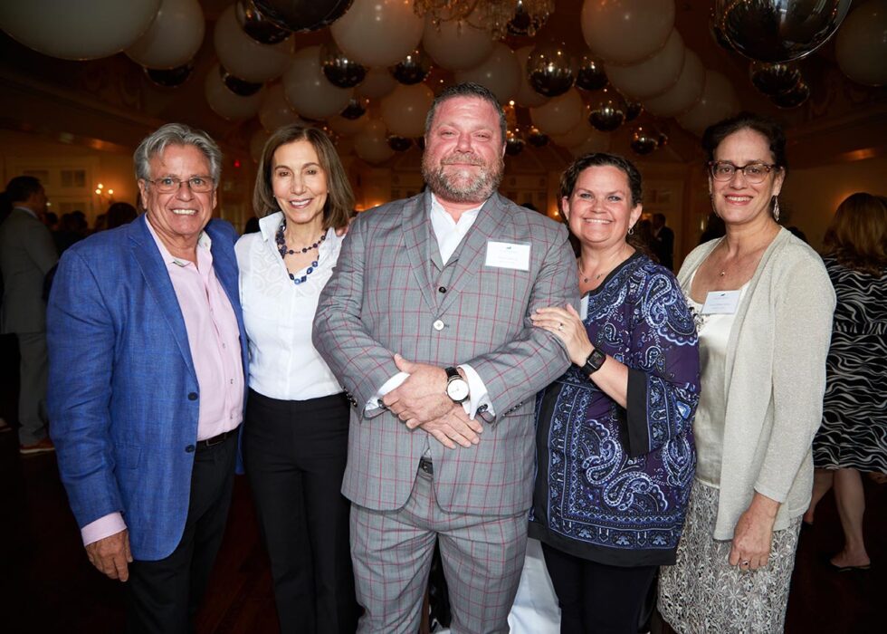 Houlihan Lawrence Top 200 Real Estate Agents - Fairfield County Look