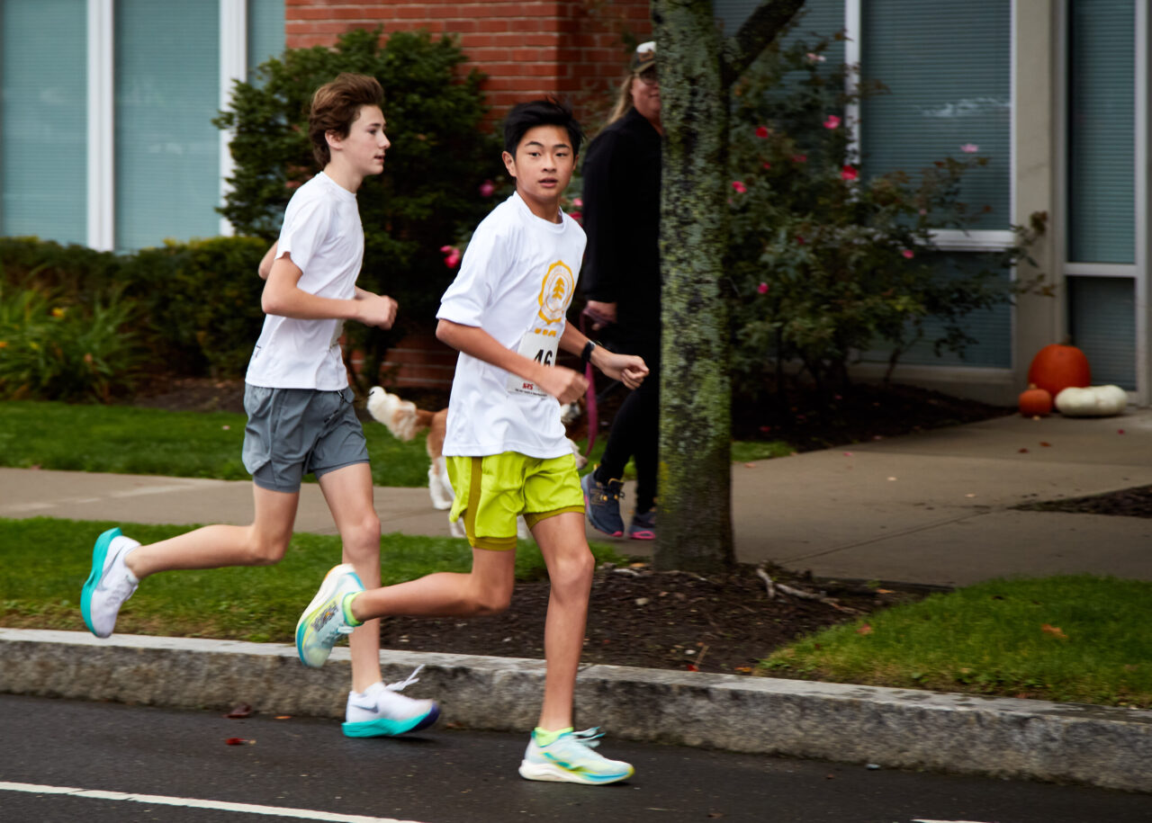 Waterside School Run 2023 - Fairfield County Look