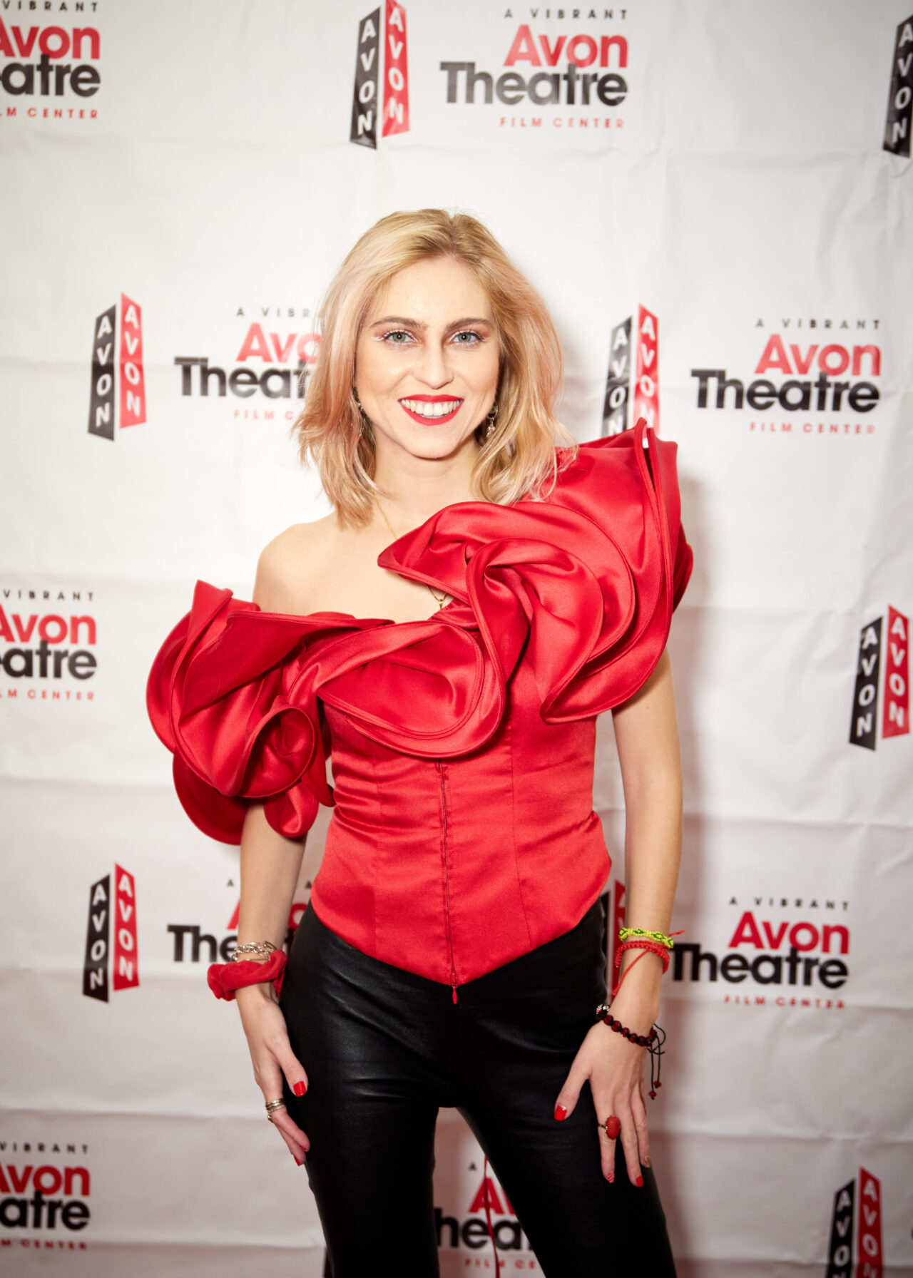 Avon Theatre Hosts the Marvin Hamlisch International Music Awards ...