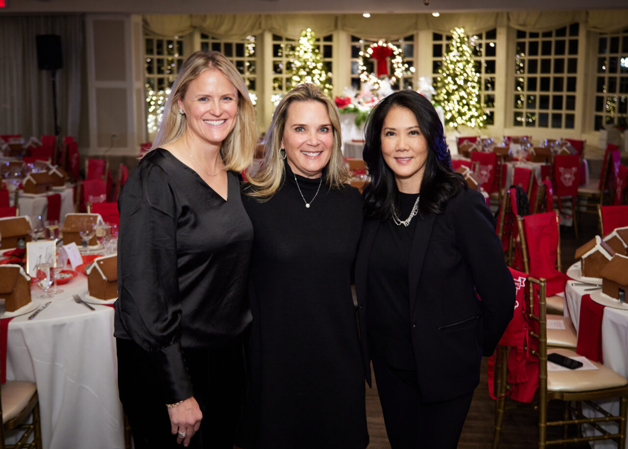 The Rowan Center’s Gingerbread Houses and Cocktails for a Cause ...