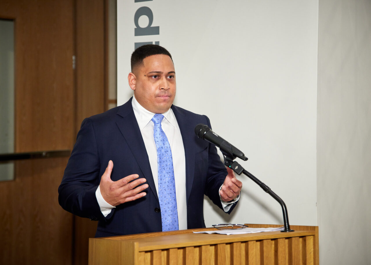 The Willow Grant Night at the Bruce Museum - Fairfield County Look